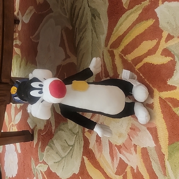 Warner Bros. | Toys | 202 Wb Looney Tunes Sylvester The Cat Police ...